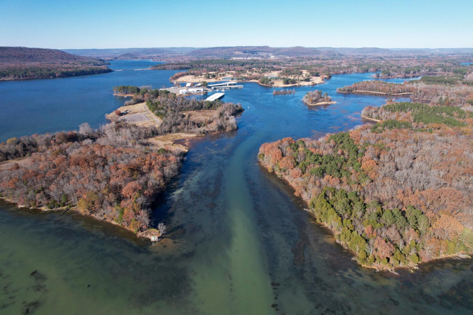 The Ultimate Guide for Boating the Tennessee River (Chattanooga Side Trip)