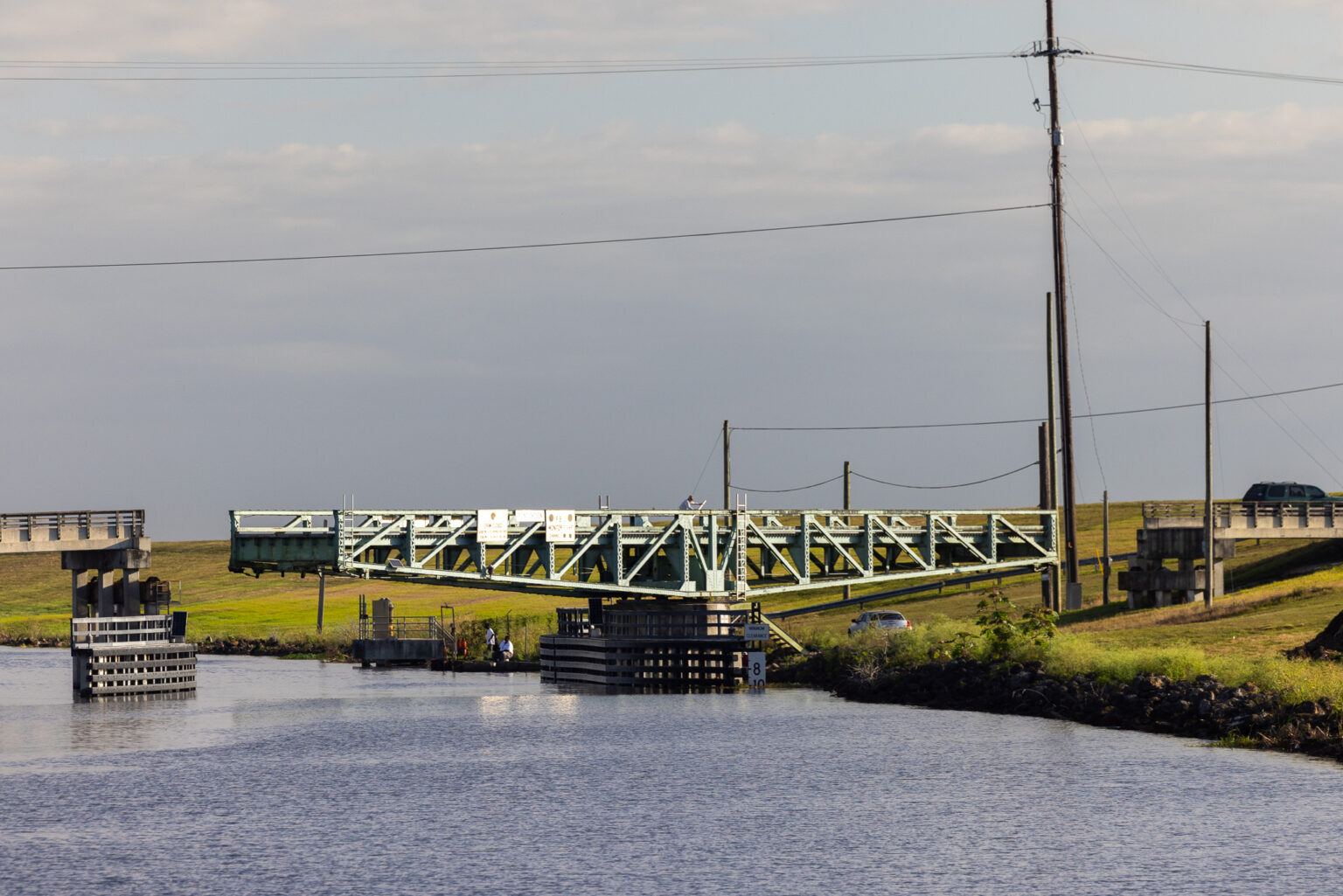 Ultimate Guide to the Okeechobee Waterway | Scho & Jo