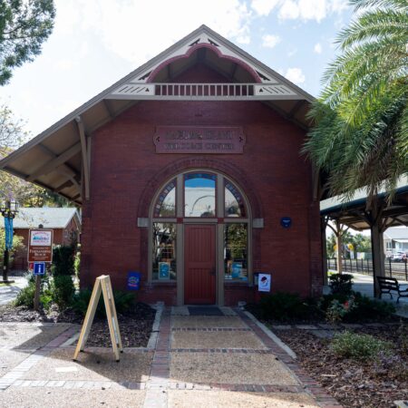 Ultimate Guide to Downtown Fernandina Beach: Top Things to Do, See, and Eat