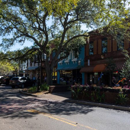 Ultimate Guide to Downtown Fernandina Beach: Top Things to Do, See, and Eat